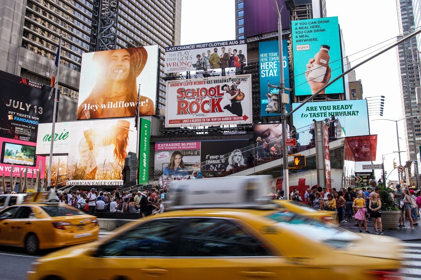 Outdoor Advertising: How it boosts brand image