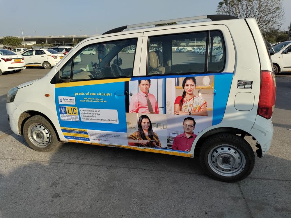 LIC x Wrap2Earn Cab Branding: A Remarkable Case Study